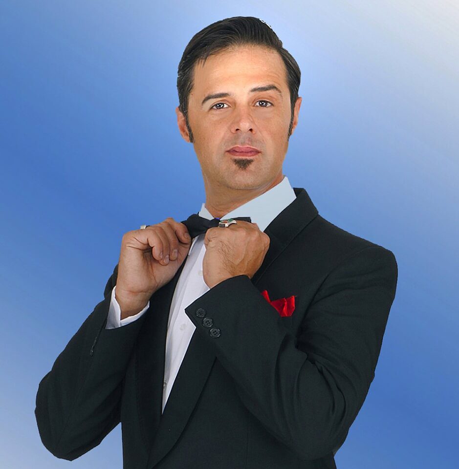 Re-opening con Piji:ironia e gusto, il 2019 all'Elegance Cafè